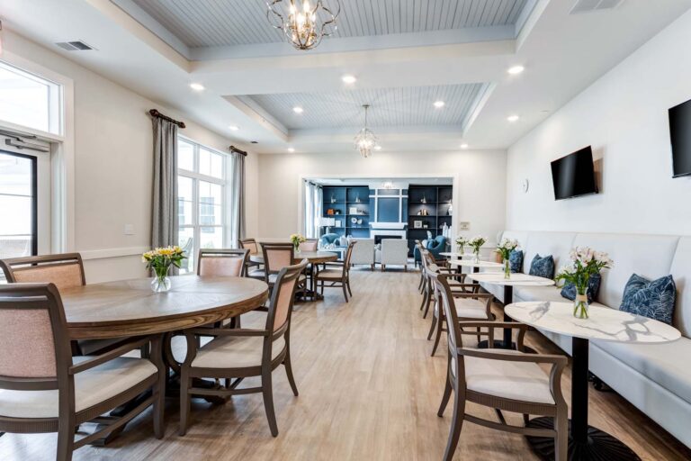 Premier Senior Living Dining Experience - Magnolia Bridge in Murrells ...